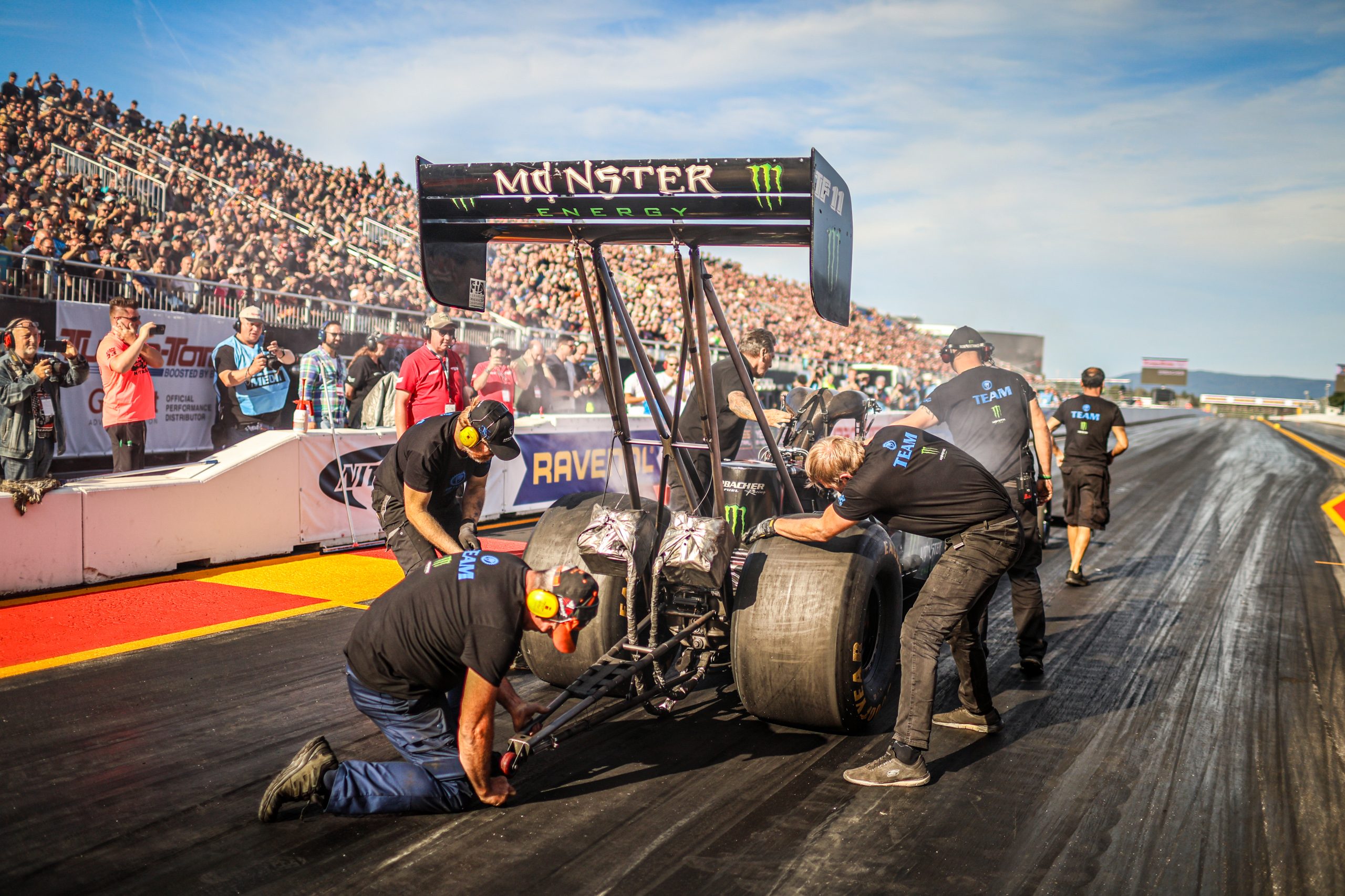 Drag racing excitement at the Hockenheimring - NitrOlympX